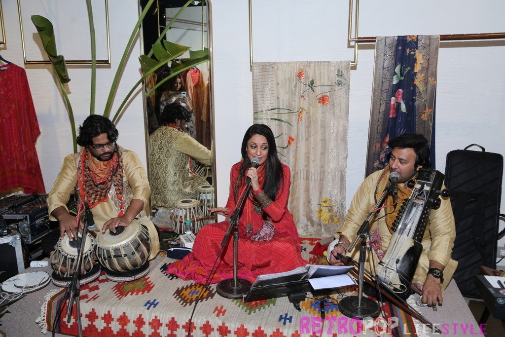 Divya & Sabby Saluja launched Saundh in Delhi | retropop Lifestyle