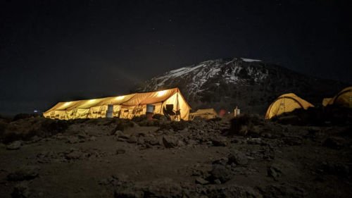 Kam Kaur-Woman Mountaineer - Retropoplifestyle