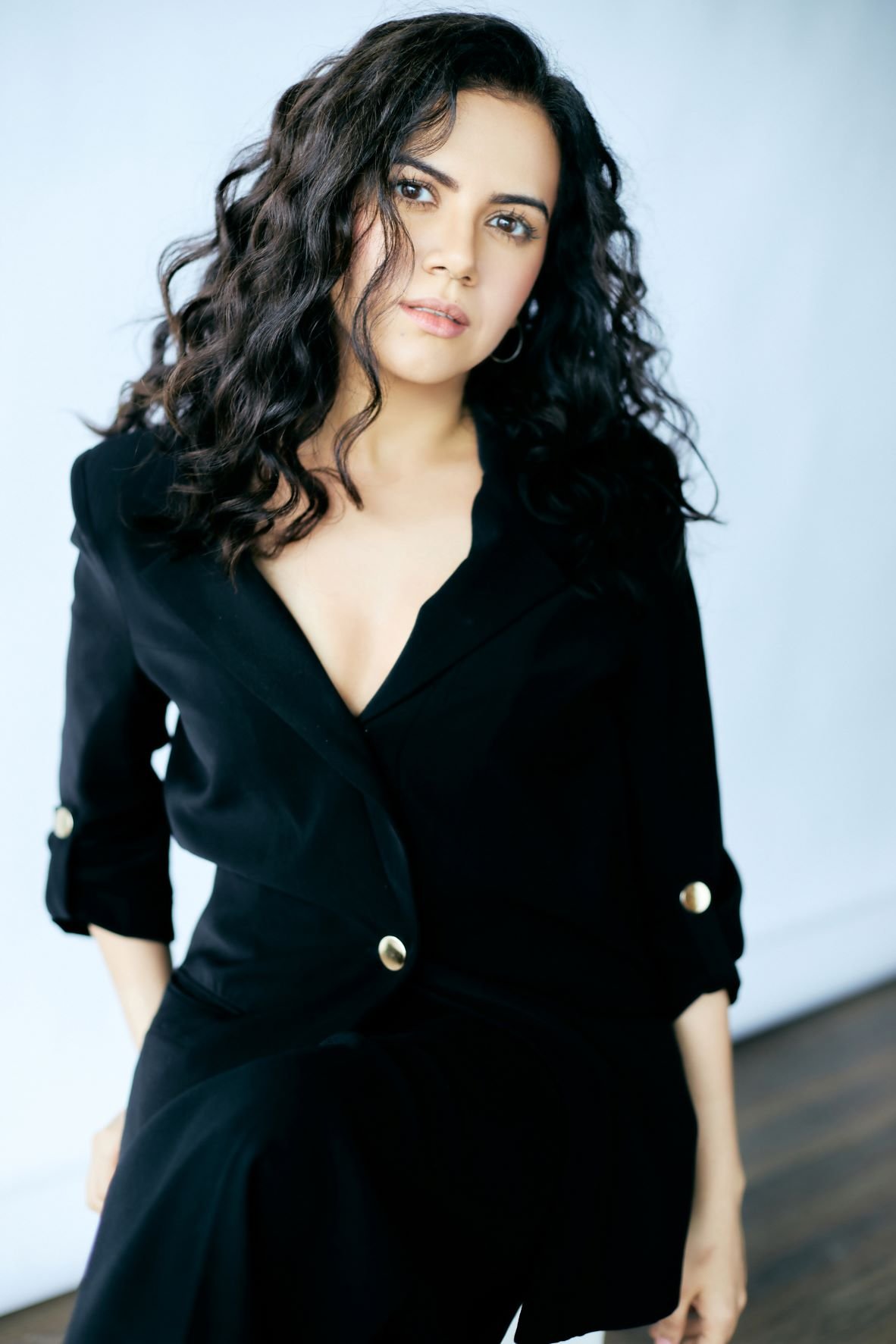 Rashi Mal gets candid about her experience of shooting with Ranbir and ...