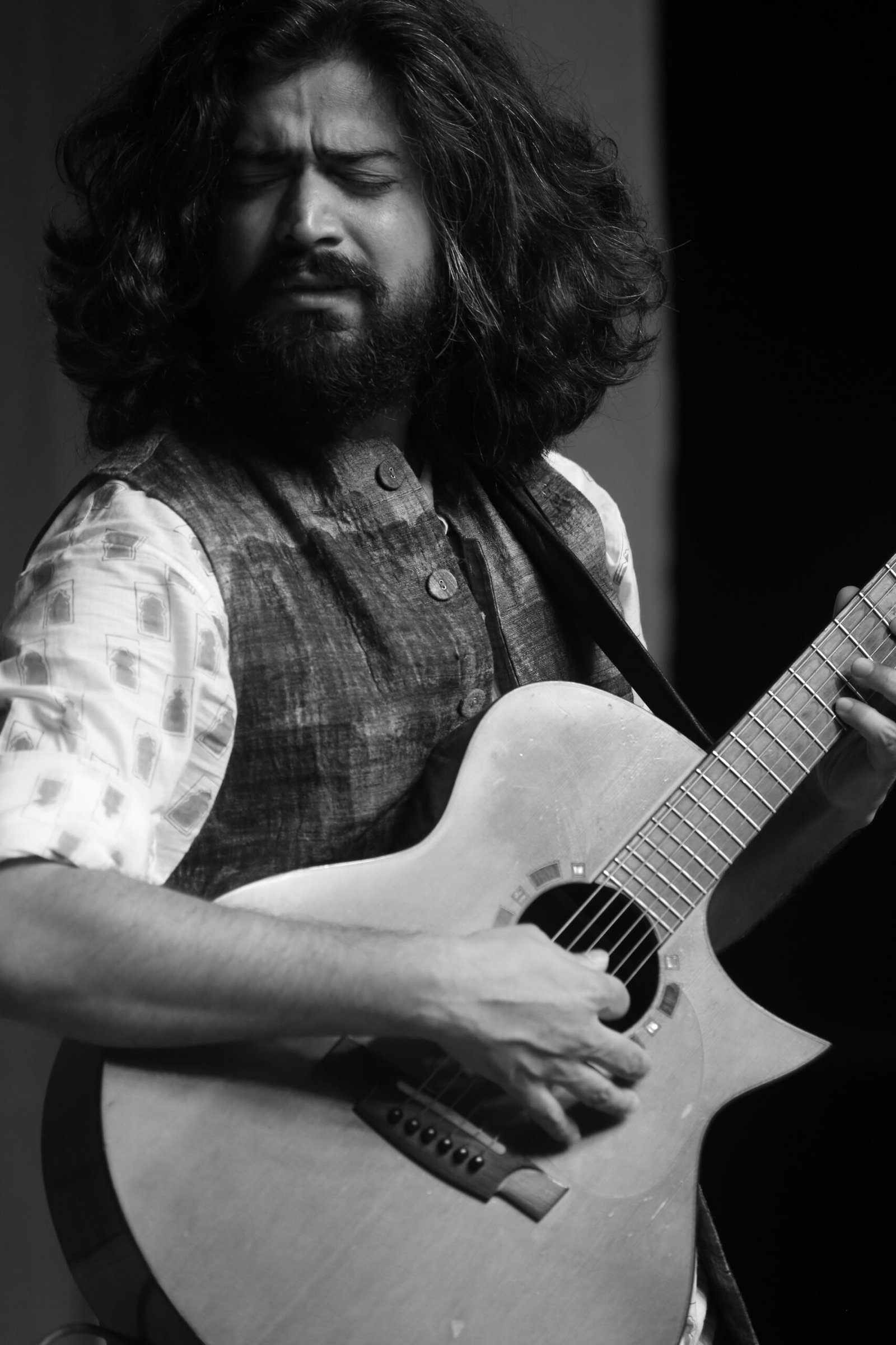 Harpreet Live With Full Band at India Habitat Centre on 7th January ...