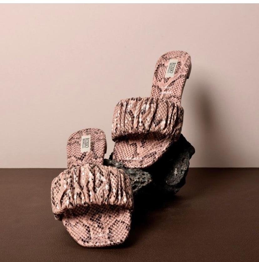 Step up Your Style Game with Rosso Brunello’s Spring Summer23 ...