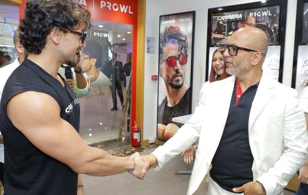 Tiger Shroff unveils Carrera x Prowl’ Summer ’23 eyewear collection ...